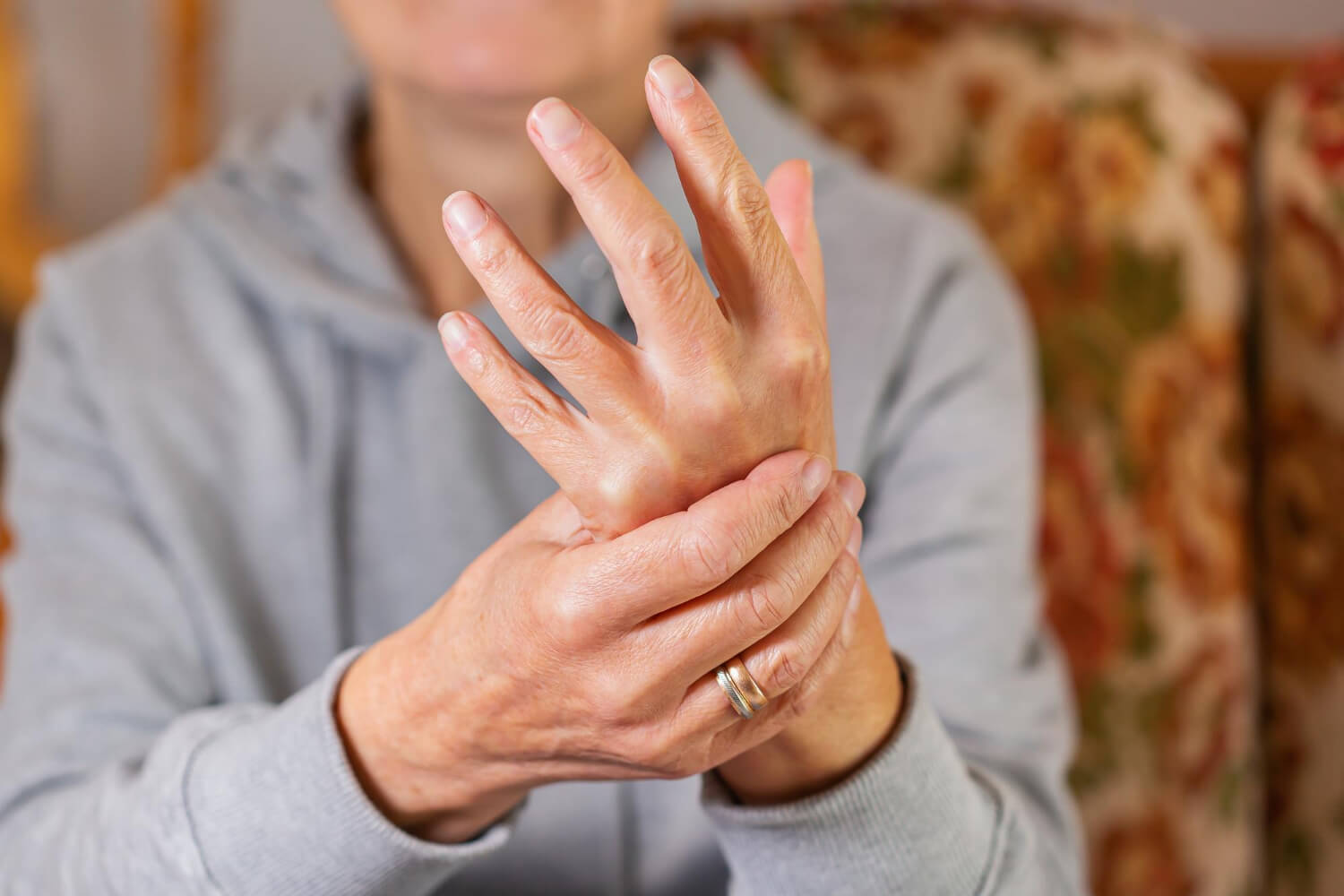 Understanding the Common Rheumatoid Arthritis Symptoms